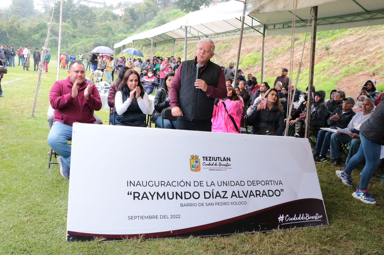 Carlos Peredo inaugura y entrega infraestructura deportiva inédita e ...